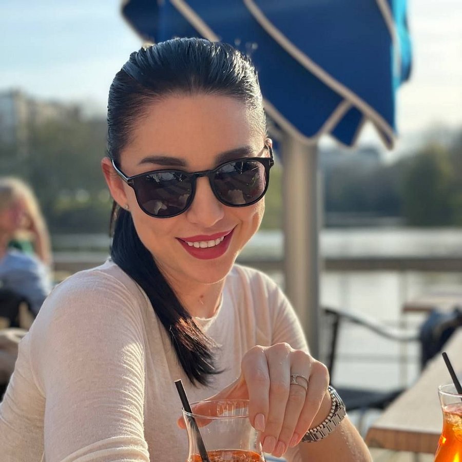 Blog: 10 golden qualities of Ukrainian wives by BLACK🖤FOX