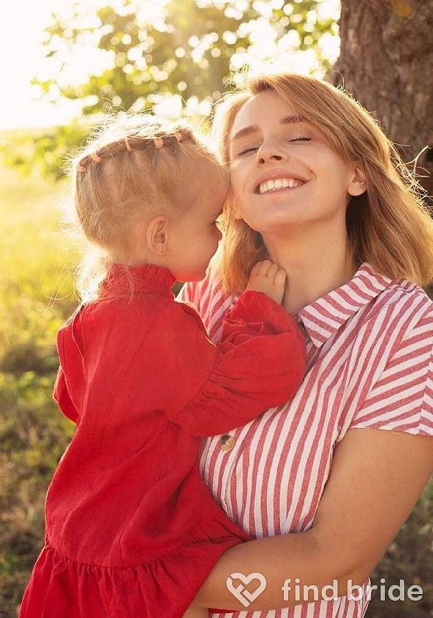 Blog: A woman with a child also has the right to be happy and loved by ...