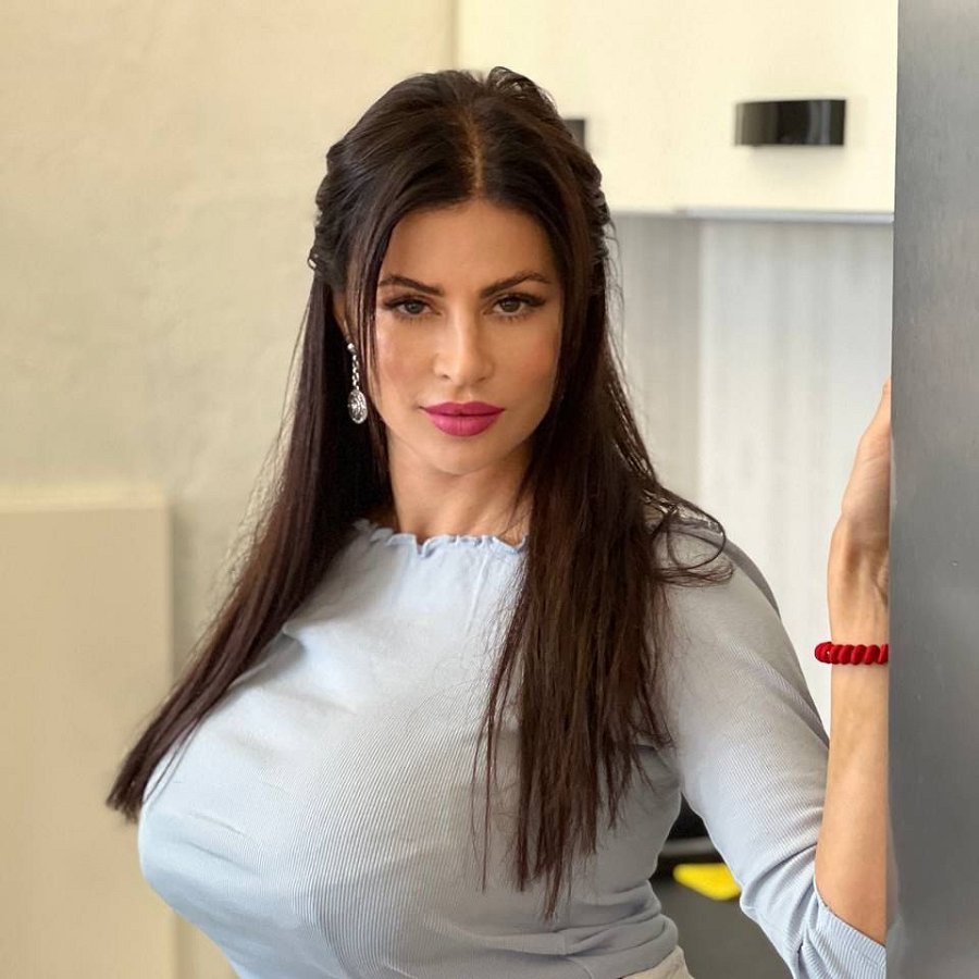 Blog: Hello dear! let's raise our emotions today and talk to you ...