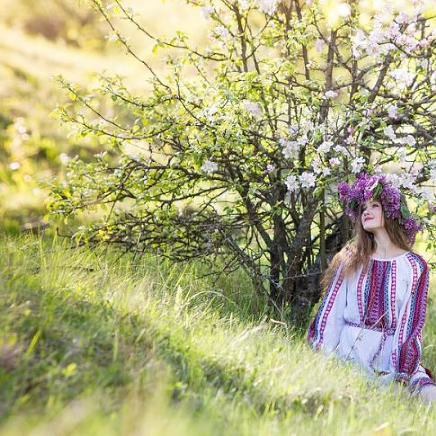 Shining a Spotlight on the Ukrainian Beauty | findbride.com