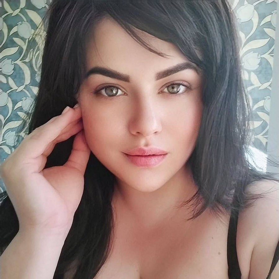 Blog: Be grateful for everything you have, everyone you have and who you are by OMG ALIONA