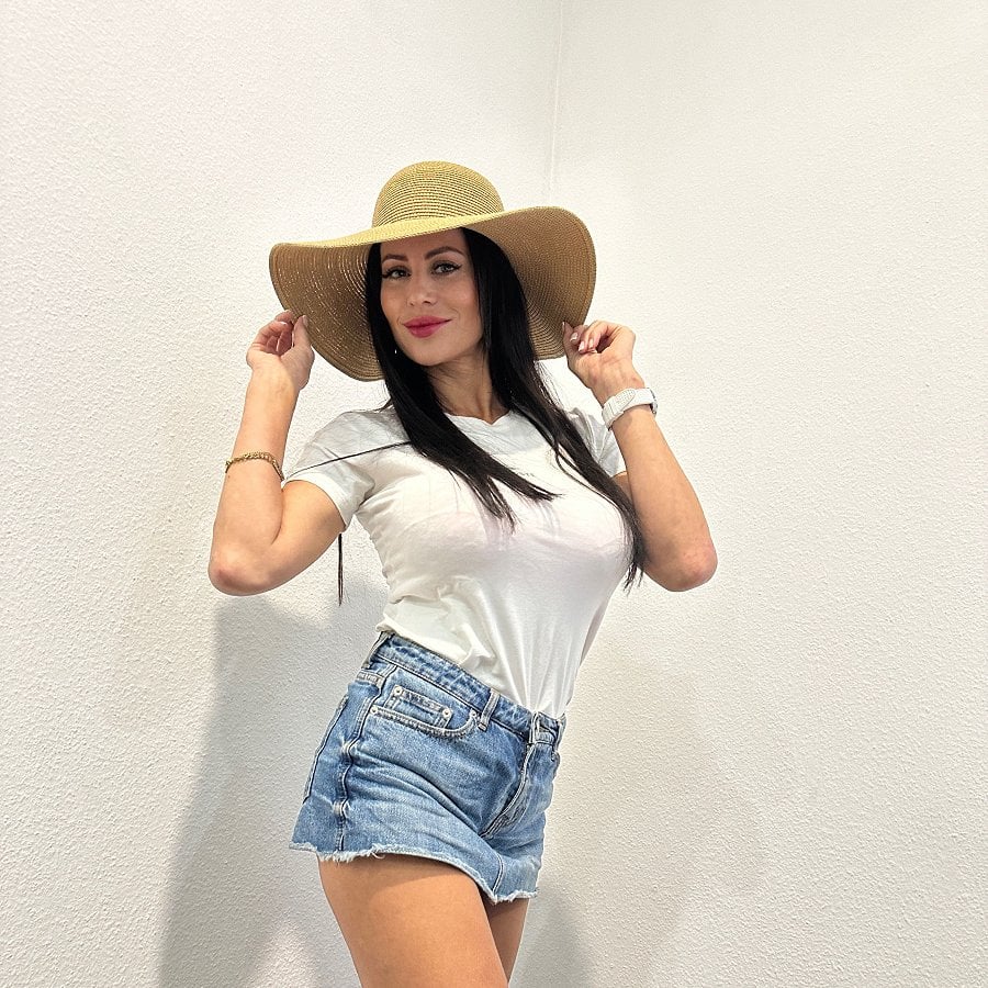 Blog: Do you wear cream in hot weather? by MILKY_MILA