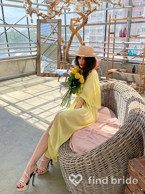 Find bride. Single Russian and Ukrainian brides