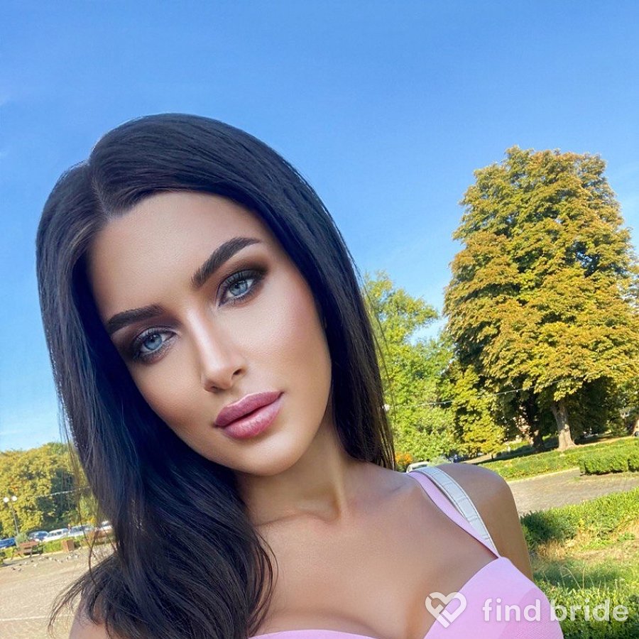 Blog: Wish list for Christmas from Girlfriend by Girlfriend💘